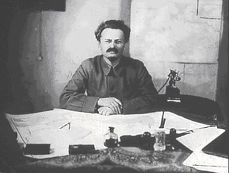 75+ Famous Leons | List of Famous People Named Leon