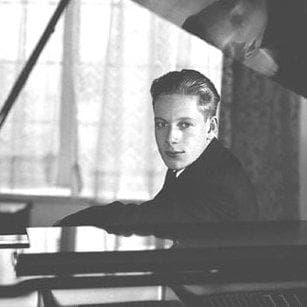 Famous Pianists from the Netherlands | List of Top Dutch Pianists