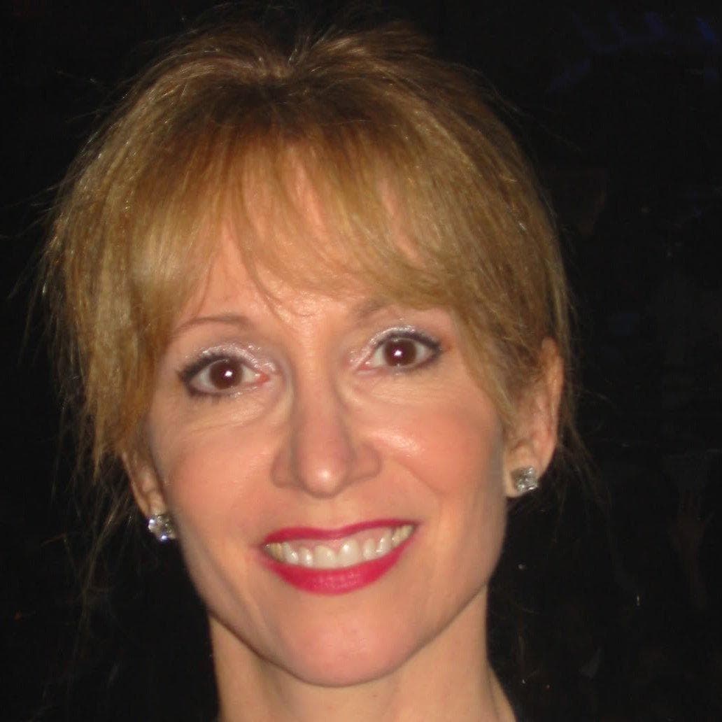 Famous Female Radio Personalities | List of Top Female Radio Personalities