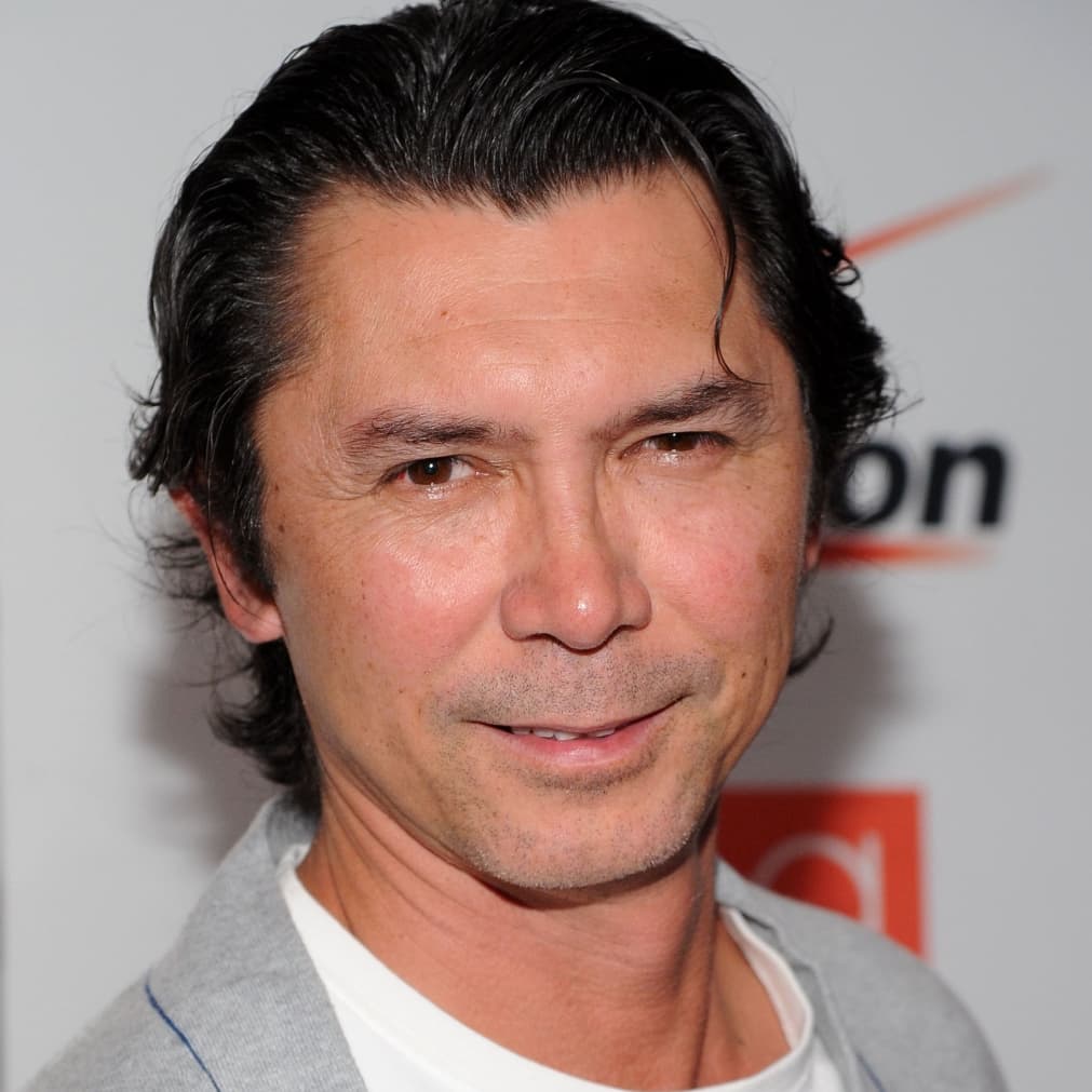 23 Celebrities Who Were Born on Military Bases