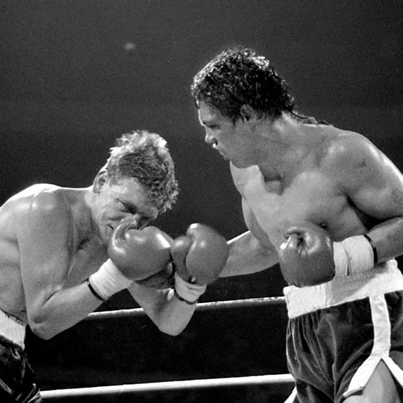 Famous Male Professional Boxers | List of Top Male Professional Boxers