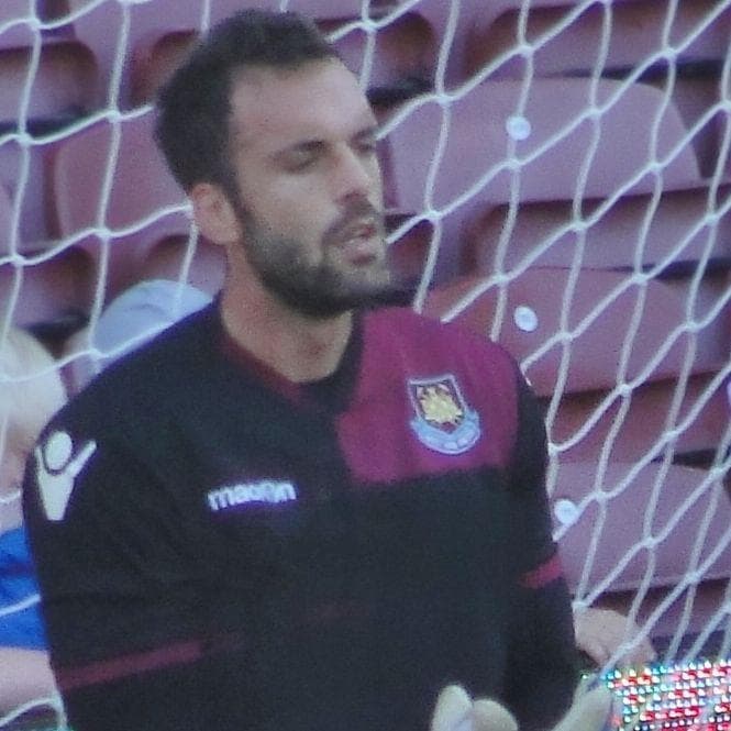 The 22 Best Arsenal Keepers Ever, Ranked By Soccer Fans