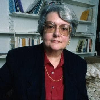 Famous Female Historians | List of Top Female Historians