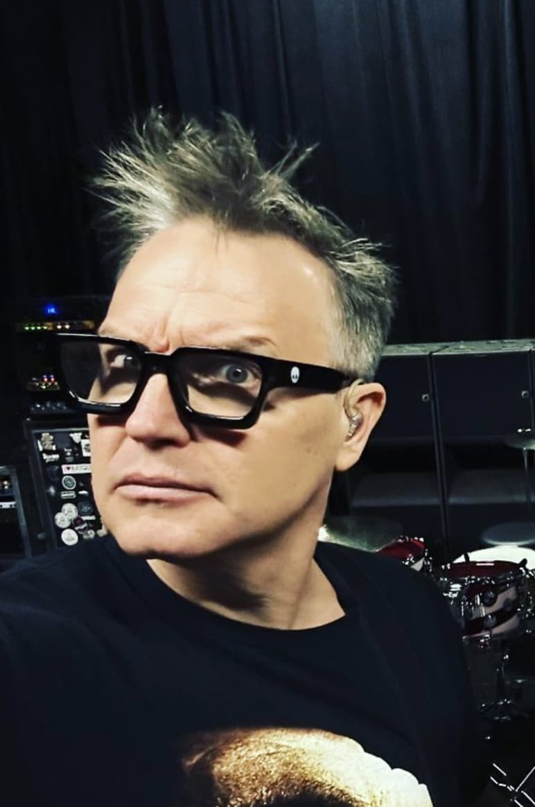 50+ Celebrities With Cleft Chins