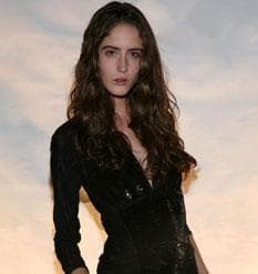 Celebrities Born in 1992 | List of Famous Men & Women Born in 1992