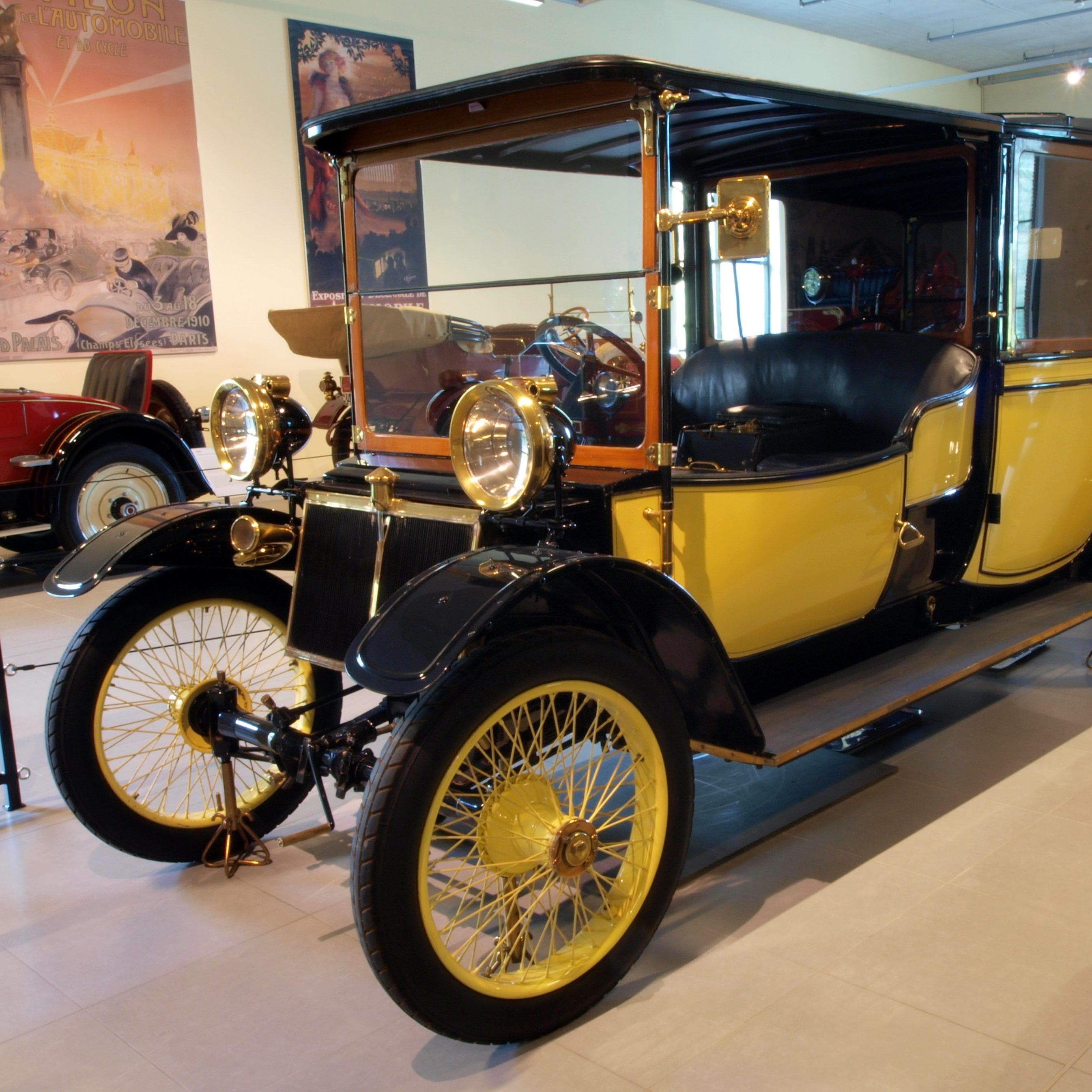 All Lanchester Motor Company Models: List of Lanchester Motor Company ...