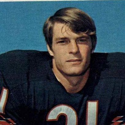 23 NFL Stars Who Came Out Of Retirement