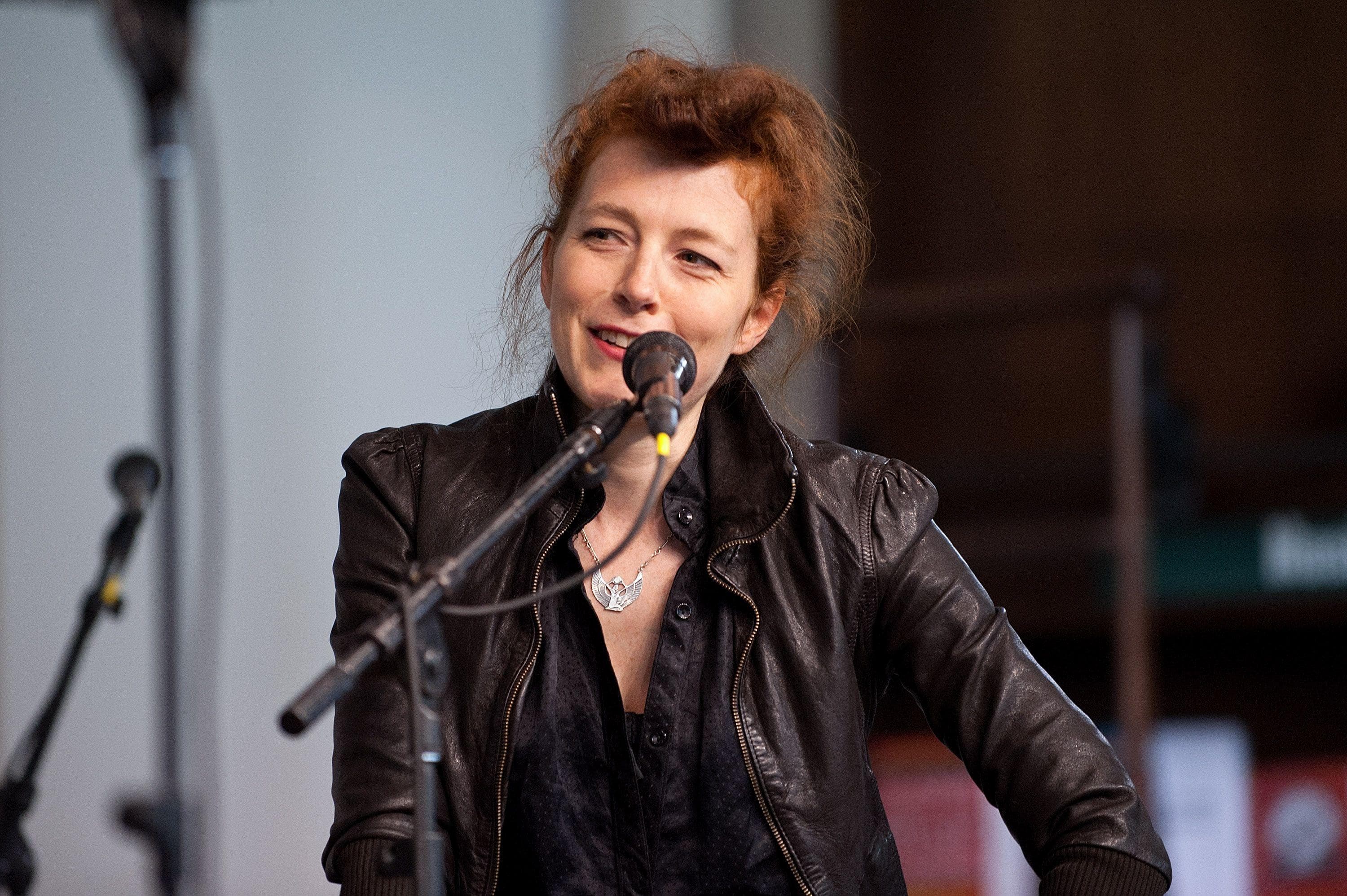 List of 40+ Famous Female Bassists