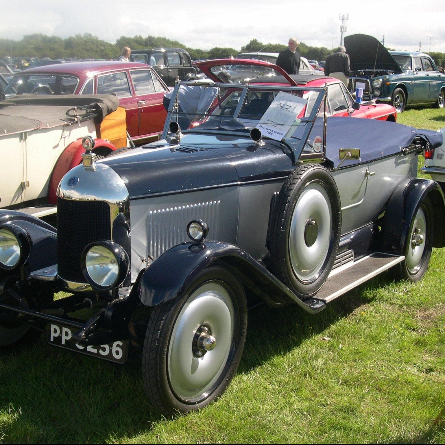 All MG Models: List of MG Cars & Vehicles