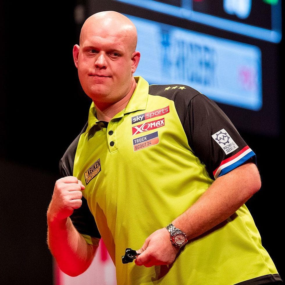 The 50+ Greatest Darts Players In The World, Ranked By Fans
