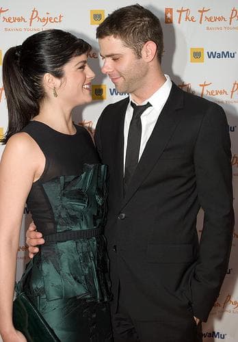 Selma Blair Loves; Boyfriends Selma Blair is dating/dated