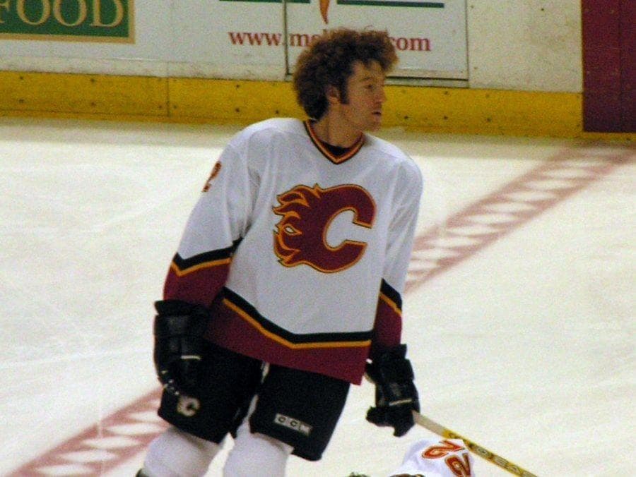 Worst Hairstyles in NHL History: Hockey Players with Bad Hair