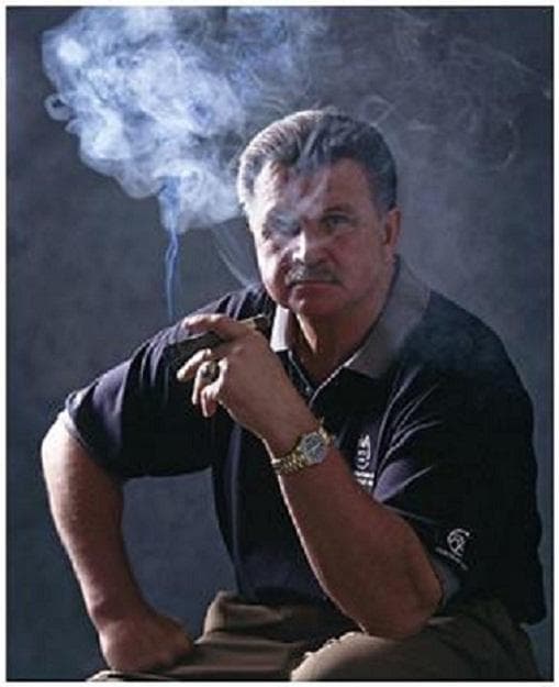 Celebrities Who Smoke Cigars | List of Famous People Smoking Cigars