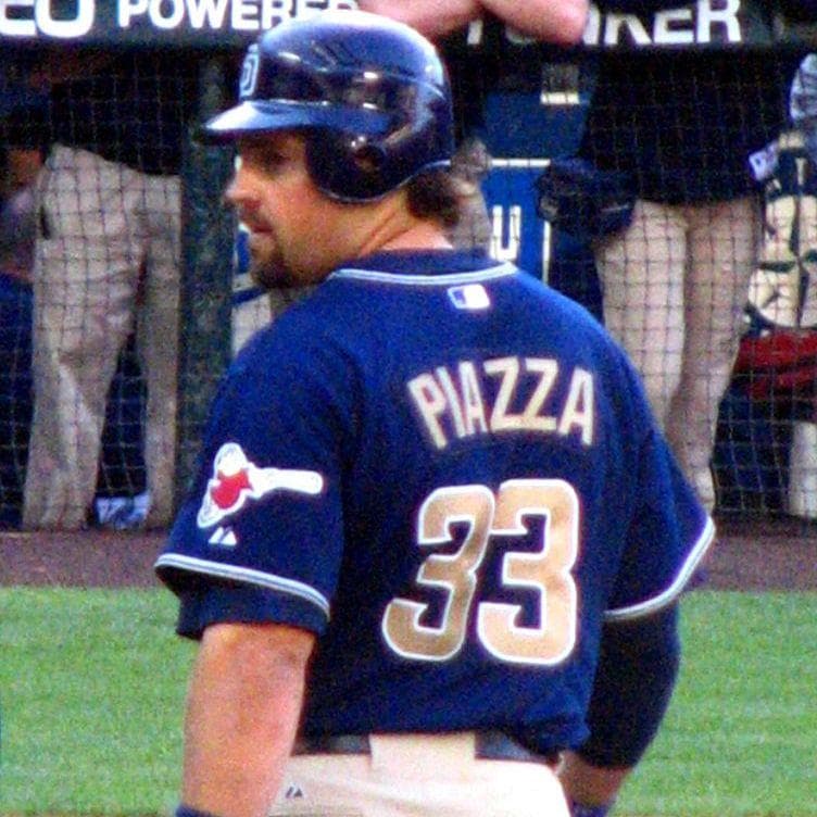 The Best Athletes Who Wore Number 33, Ranked By Fans