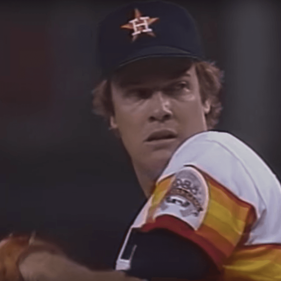 Every MLB Pitcher With a 300 Strikeout Season, Ranked