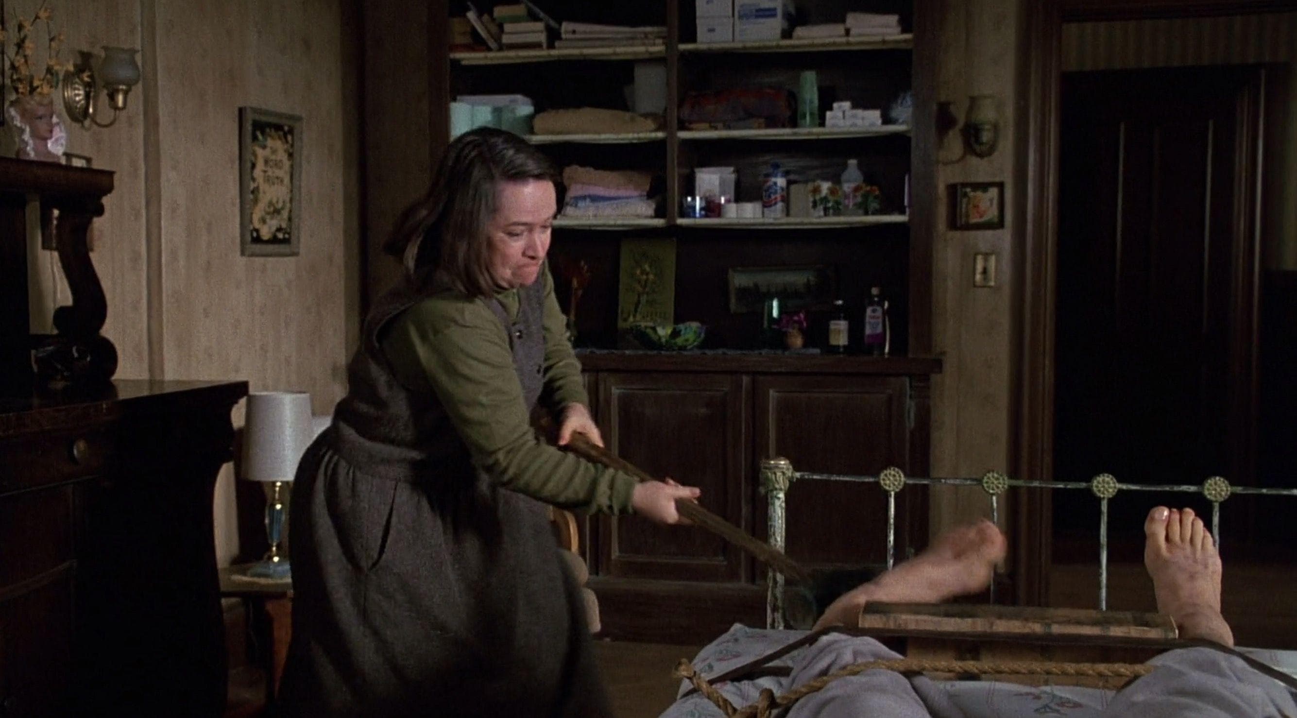 Behind-The-Scenes Stories About The Actors Who Play Our Favorite Horror ...