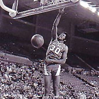 The Best Athletes Who Wore Number 30, Ranked By Fans