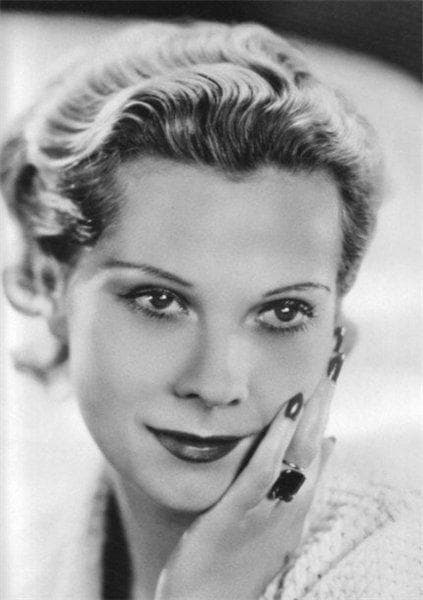 Hottest French Models: List of Fashion Models from France