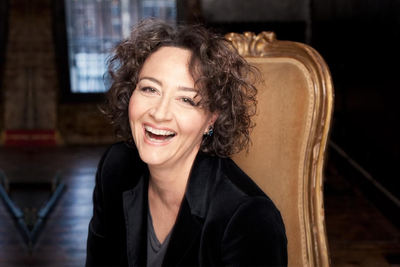 The 50+ Best Living Opera Singers, Ranked By Fans