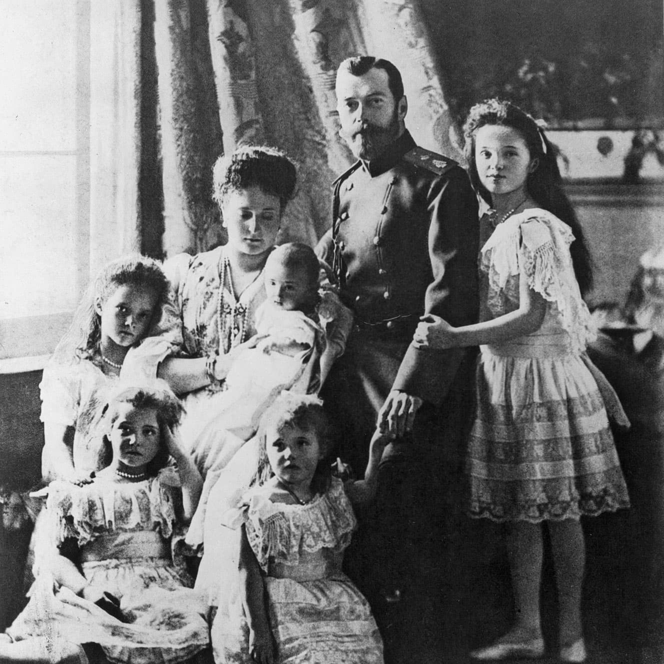 Famous People Who Were Executed | List of Celebrity Execution Deaths