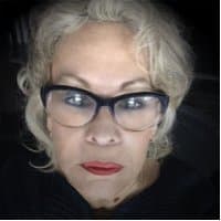 Famous Female Fashion Designers | List of Top Female Fashion Designers