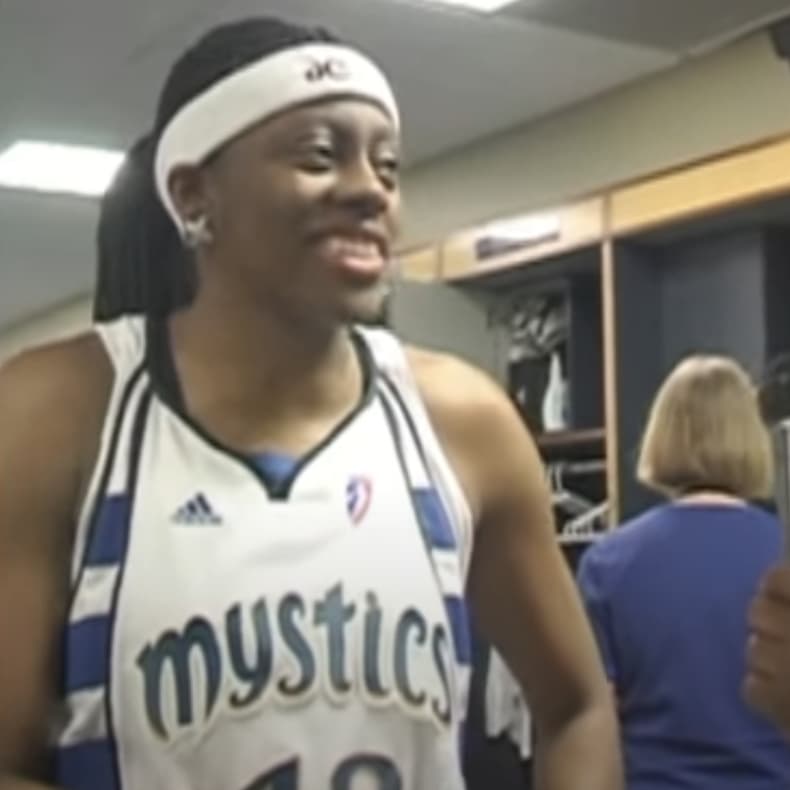 The 12 Best Los Angeles Sparks Players, Ranked By Fans