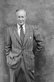 Famous Art Critics | List of the Top Well-Known Art Critics