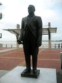 Famous People From Ecuador | List of Celebrities Born in Ecuador