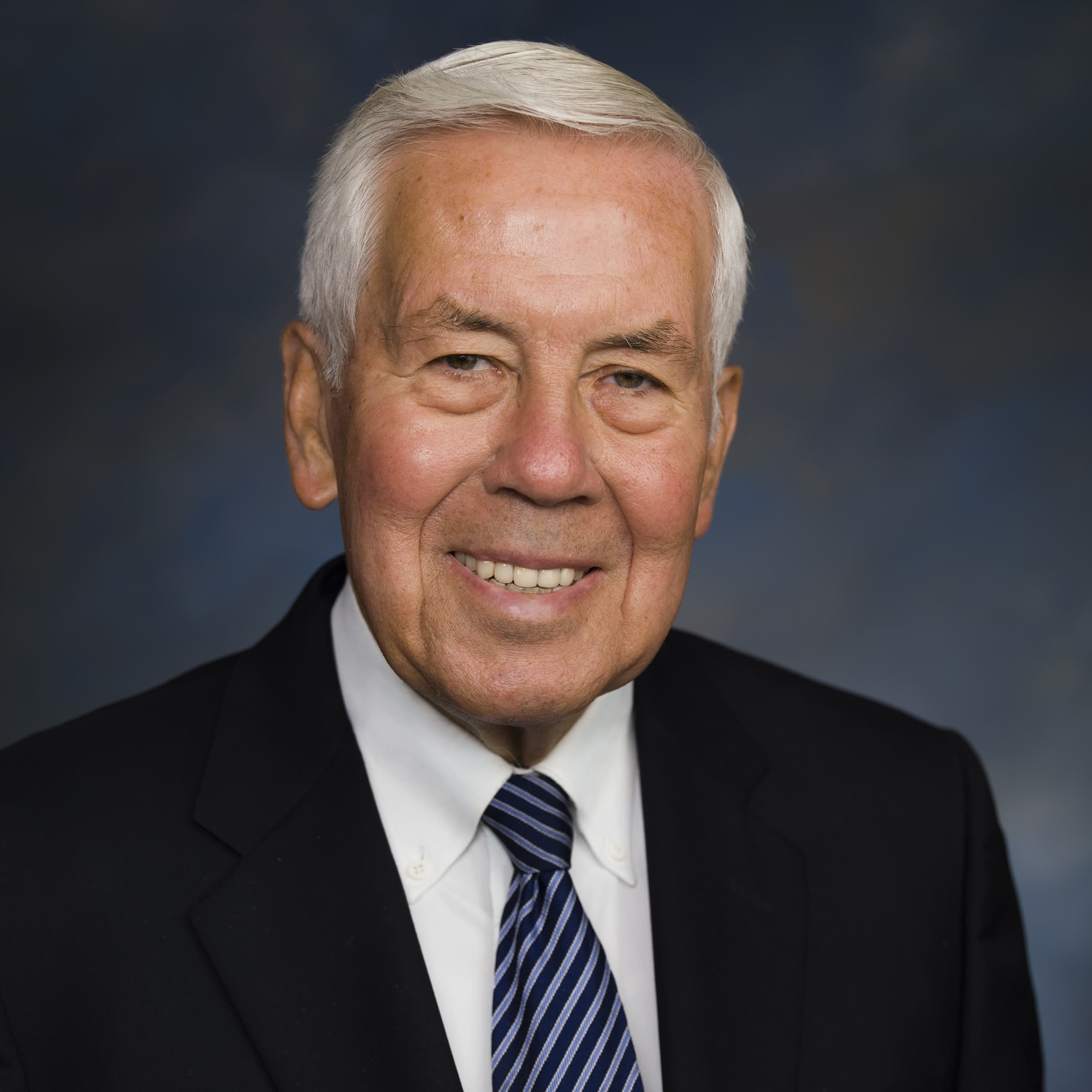 14 Famous People with Vertigo