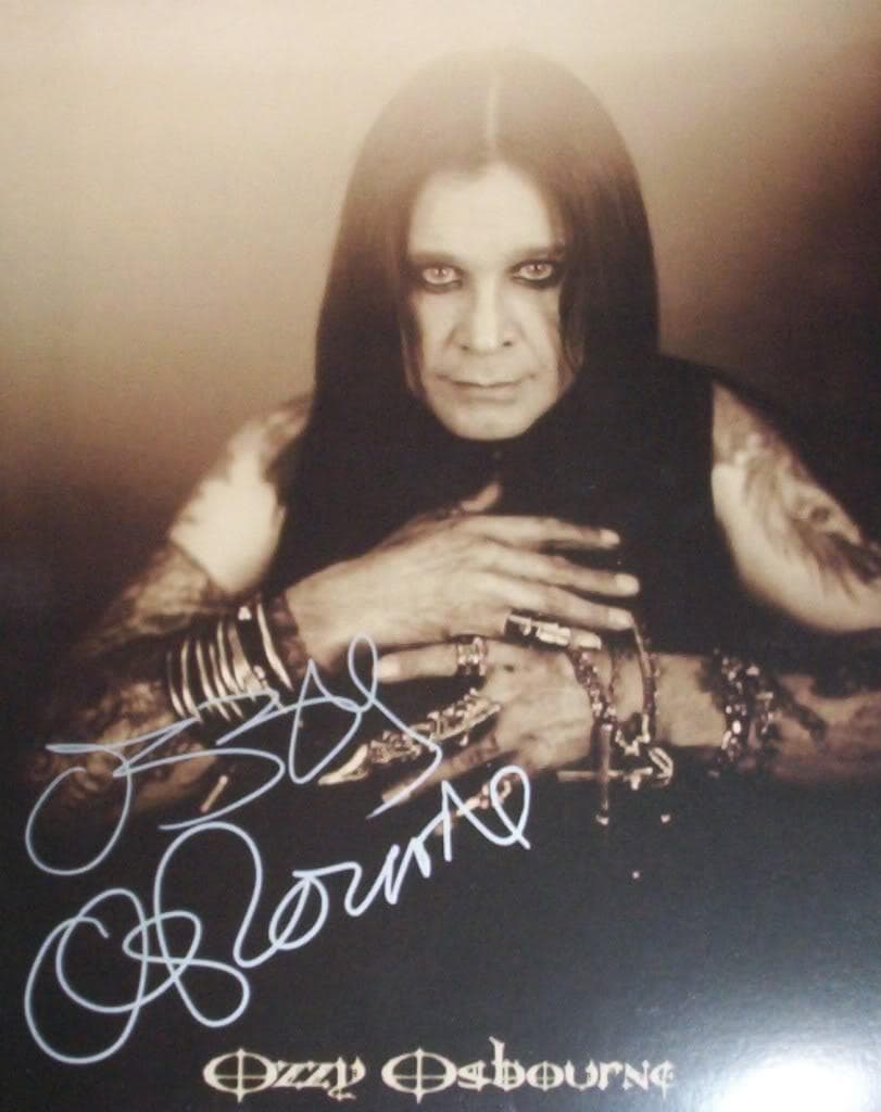Best Celebrity Autographs | Famous People With the Coolest Signatures