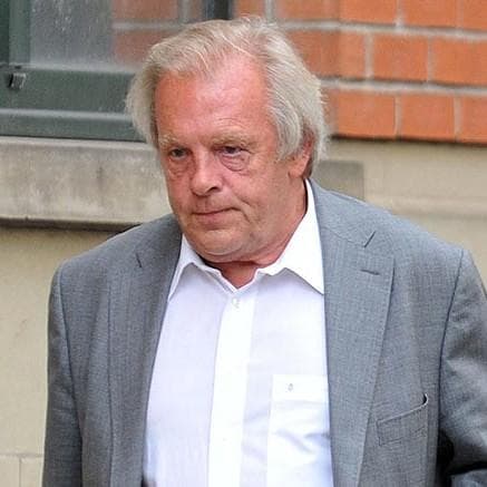 Famous Aviators from Australia | List of Top Australian Aviators