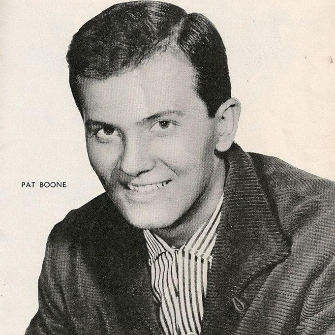 Best Crooners of All Time | List of Famous Crooner Singers