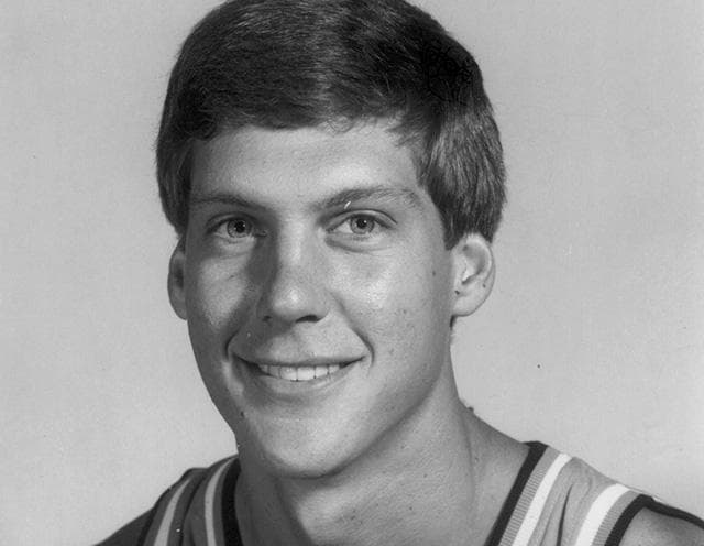 Famous Athletes Who Are Doctors | Sports Pros with Doctorates & PhDs