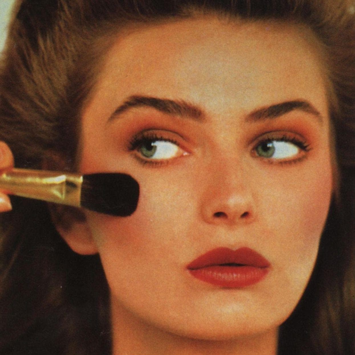 Famous Girls with the Sexiest Pairs of Lips