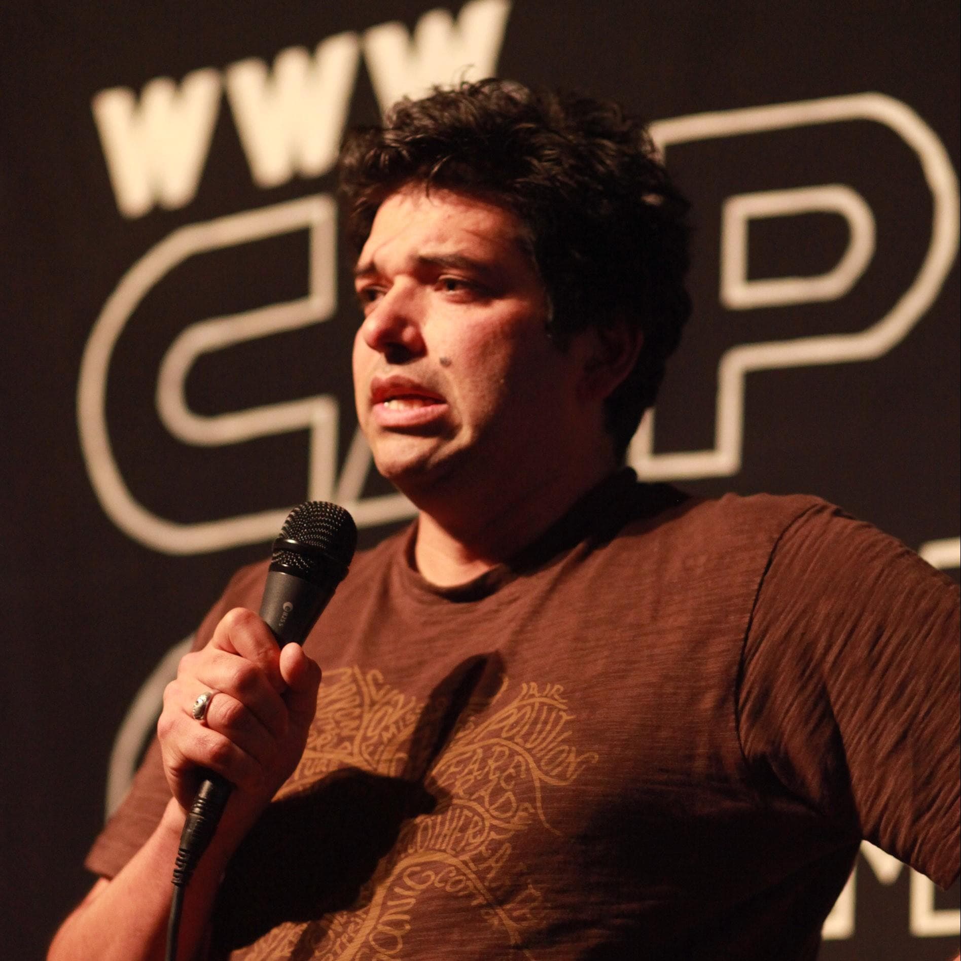 Famous Comedians from Ireland | List of Top Irish Comedians