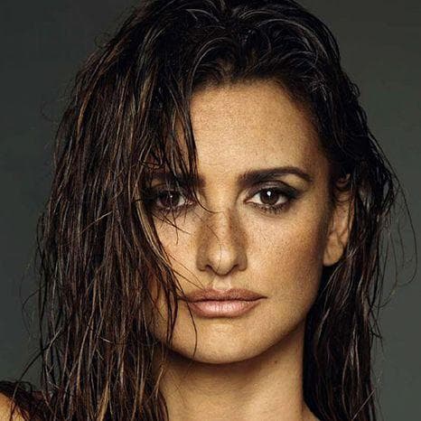 The 1100+ Most Gorgeous Celebrity Women, Ranked By Fans