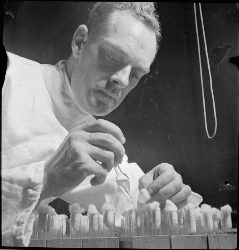 11 Inventions Queen Elizabeth II Was Older Than