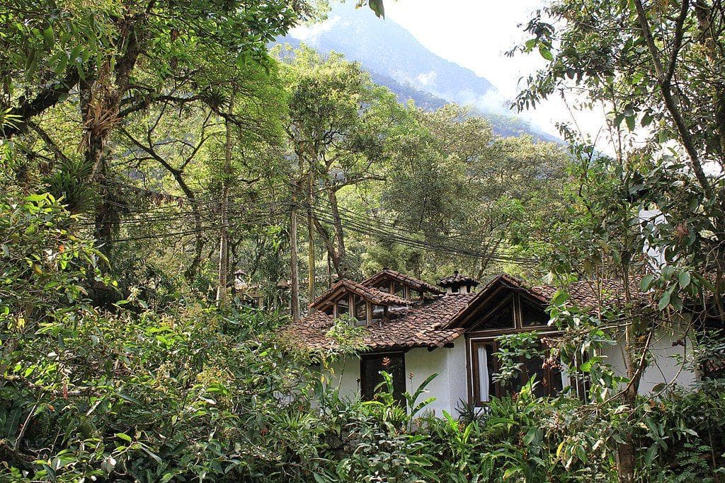 10 Cannibal Cultures Around the World You Don't Want to Run Into