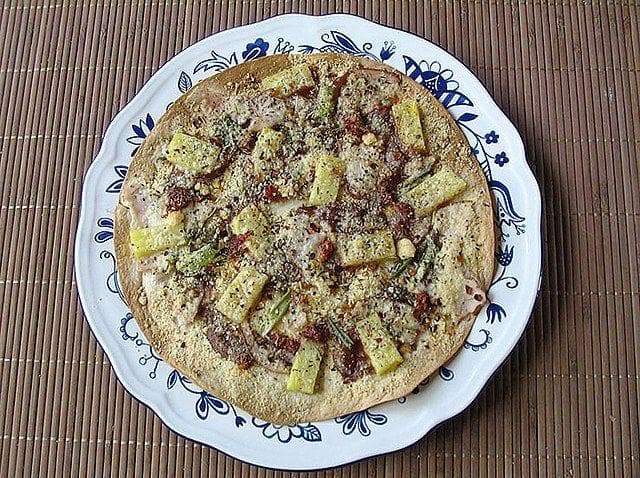 The 18 Weirdest Pizza Toppings, Ranked By Eaters