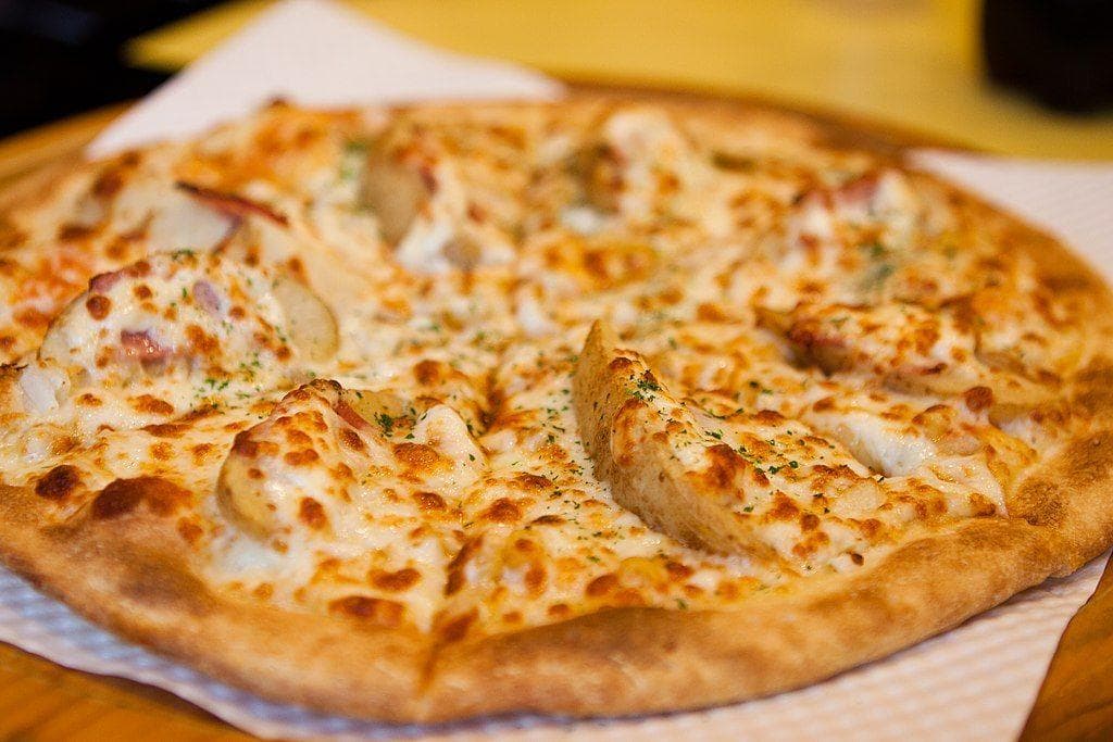 The 18 Weirdest Pizza Toppings, Ranked By Eaters