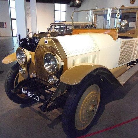 All Lancia Models: List of Lancia Cars & Vehicles