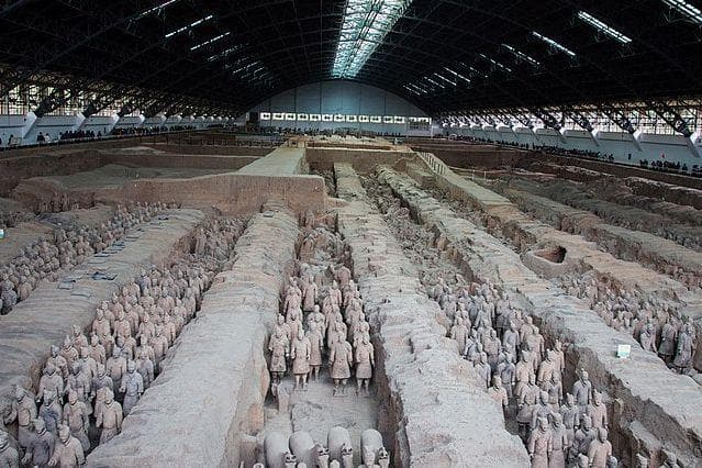 The Strangest Things Buried In The Tombs Of Famous Kings And Queens