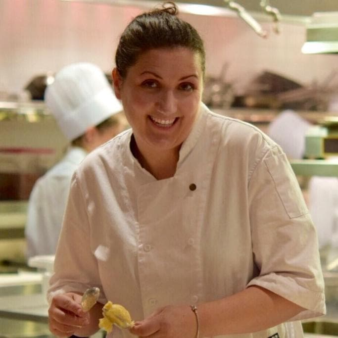 Famous Female Chefs | List of Top Female Chefs