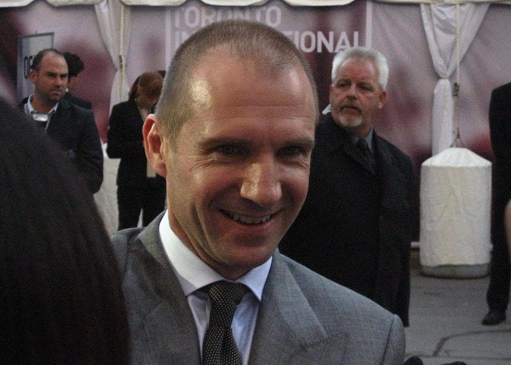 50+ Male Celebrities Who Are 5’11" Tall