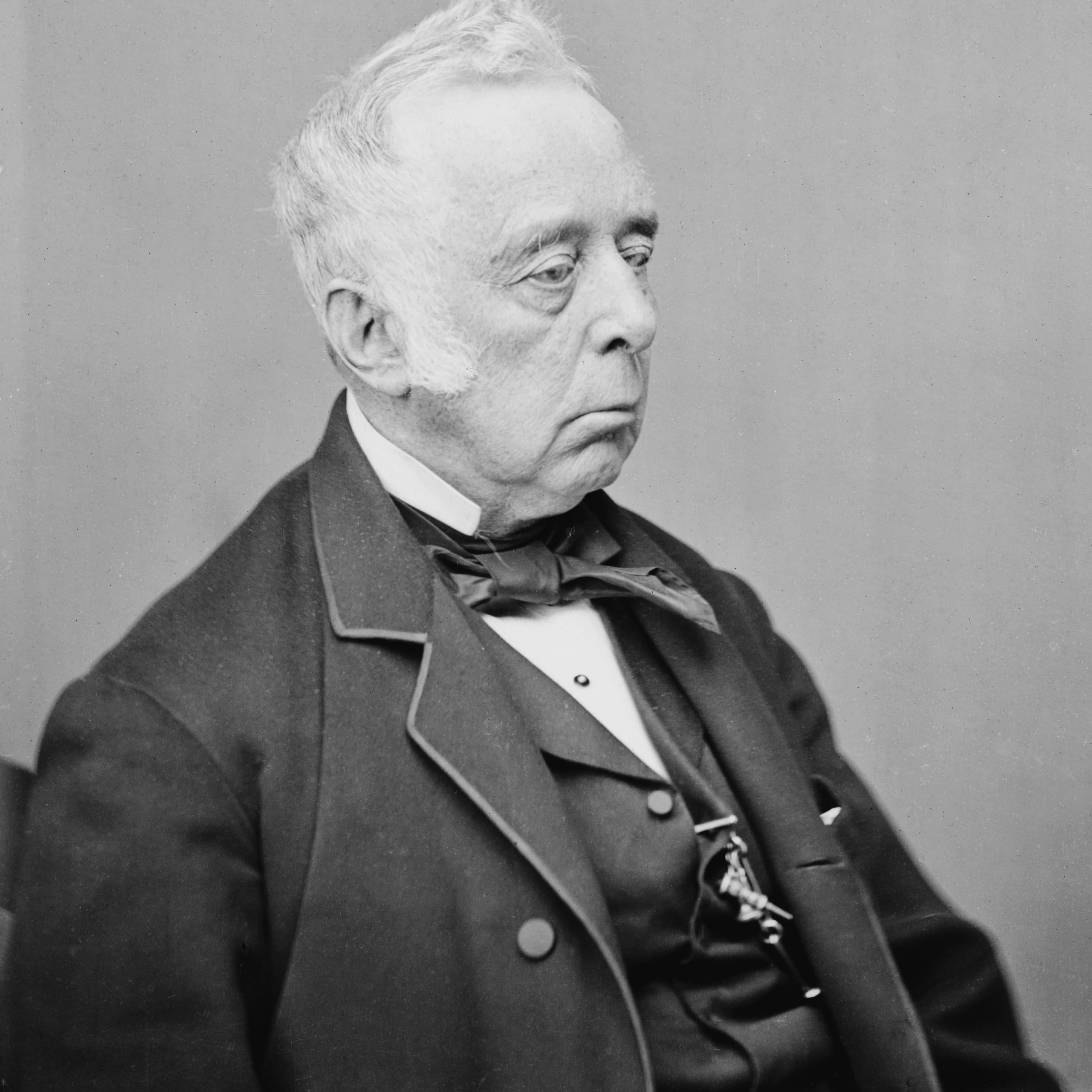 Famous People Who Fell to Their Death | List of Celebrities Who Fell to ...