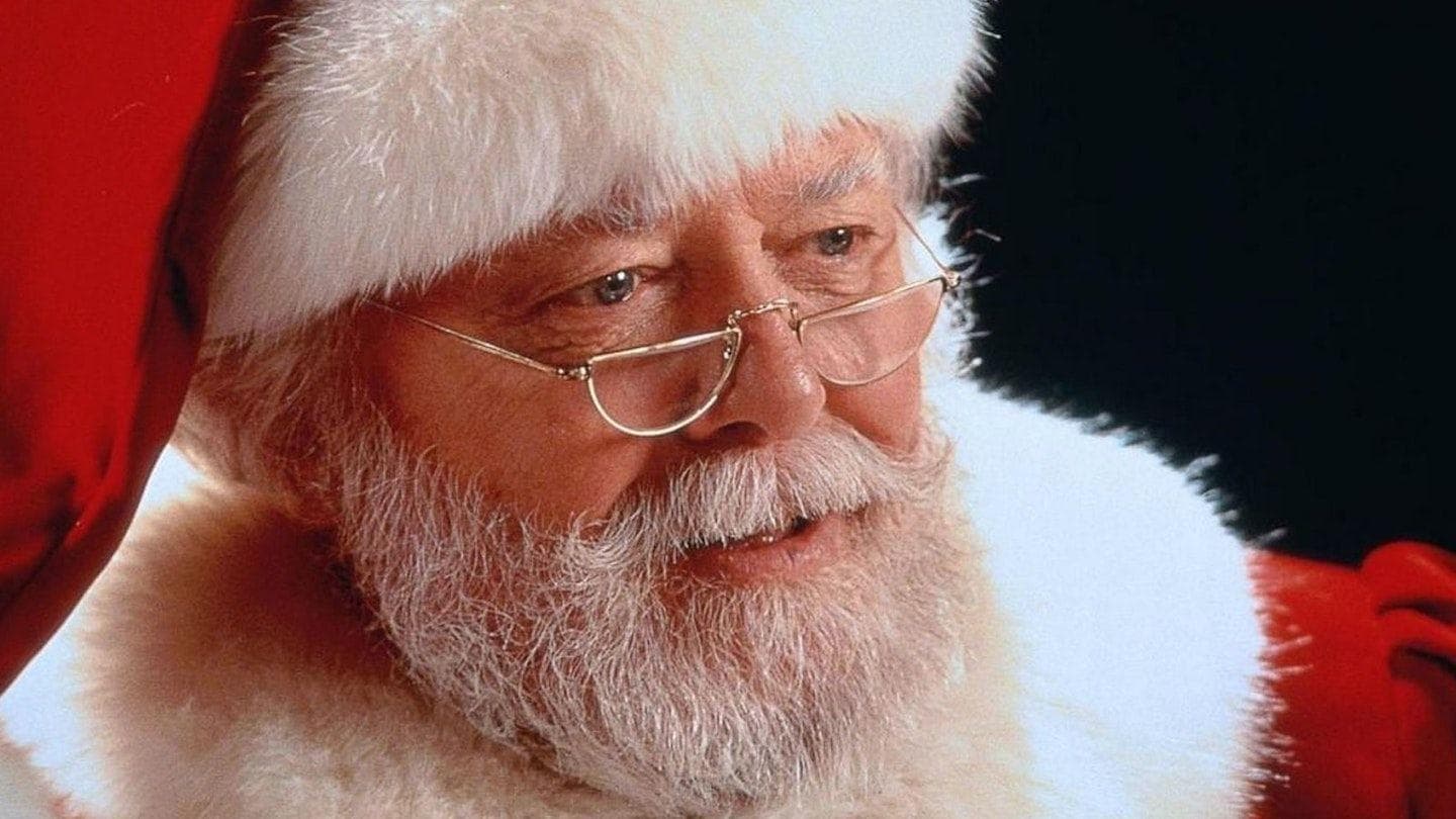 12 Interesting Facts About Actors Who Played Santa Clause