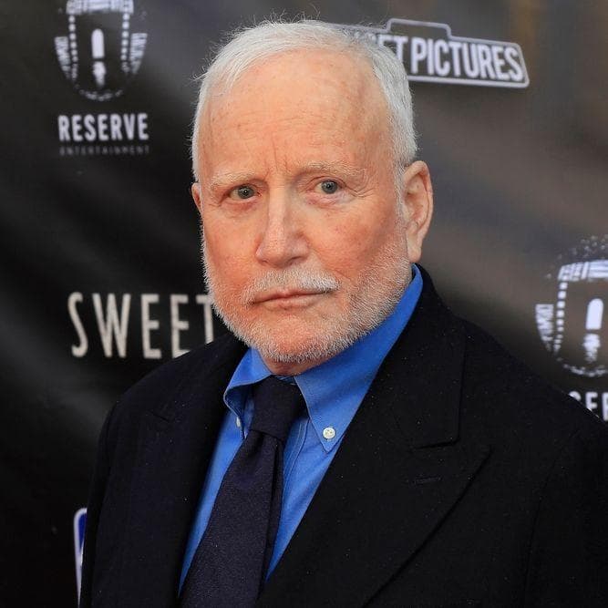 Famous Agnostics | List of Agnostic Celebrities