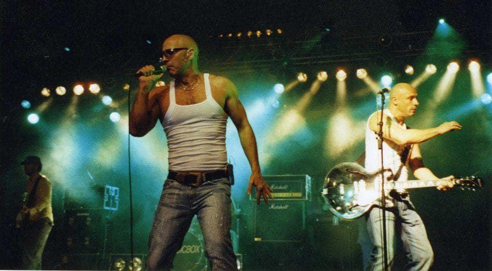 Bands And Musicians From The '90s Who Are Way More Successful Than You ...