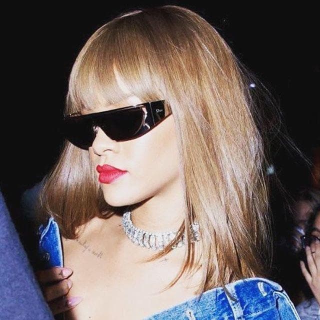 Celebrities Who Wear Wigs | Famous People With Hair Pieces