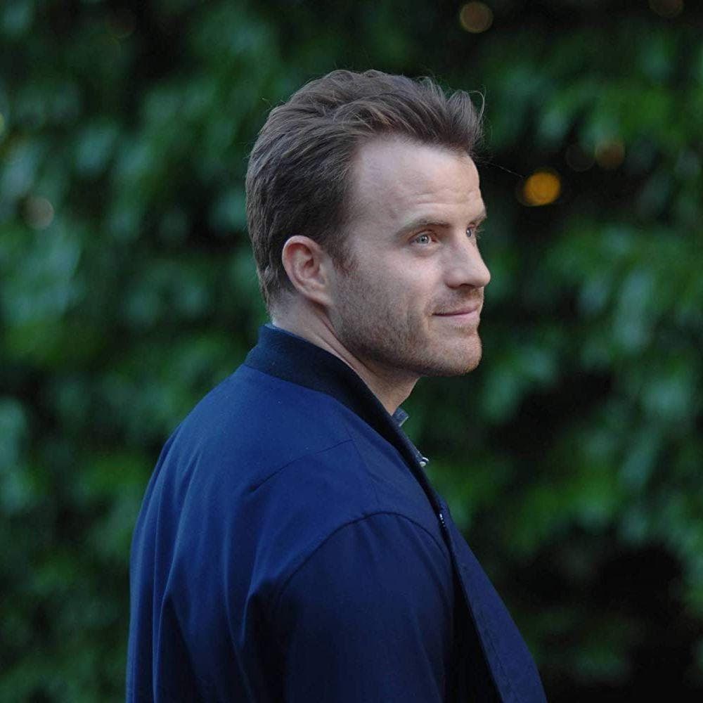 Robert Kazinsky And Daniela Ruah